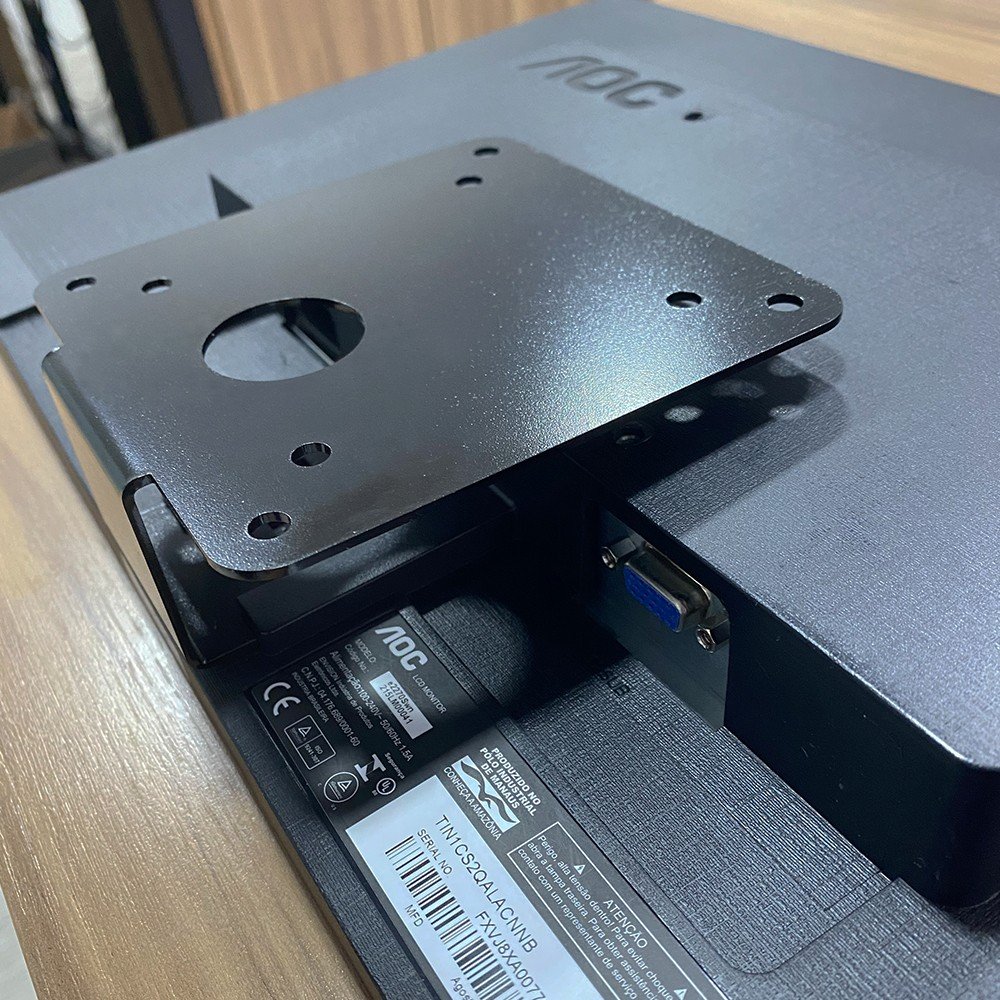 Adaptador VESA para Monitores AOC sem Furação ADP-AOC